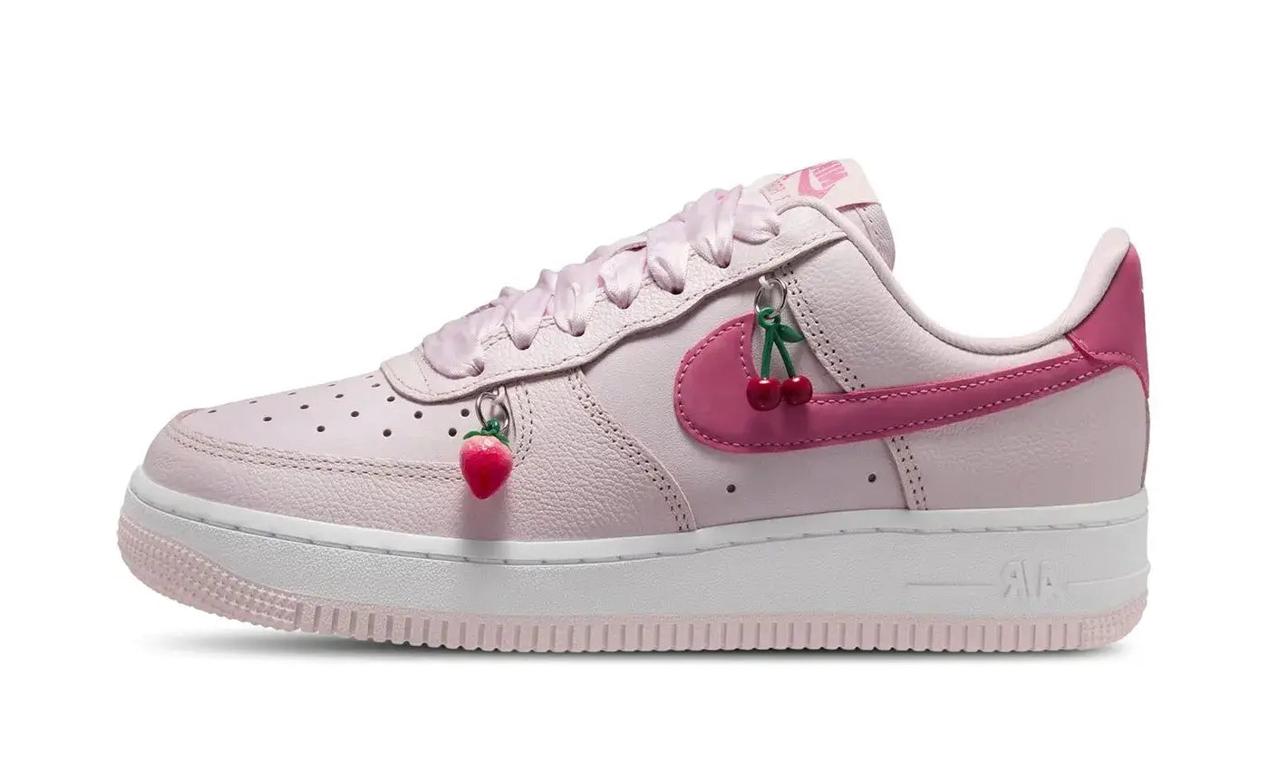 Nike Nike Air Force 1 Low '07 Valentine's Day (2026) (IO8755-600 ...